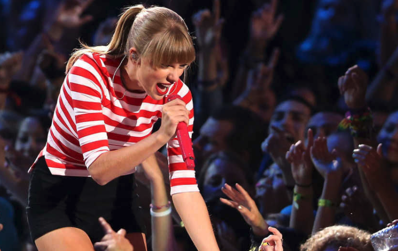 Taylor Swift Reputation Stadium Tour @ Rogers Centre (Toronto)