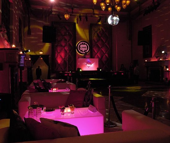 Nearly NAKED Party @ Courthouse Nightclub (Toronto)