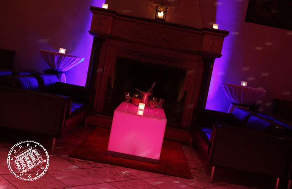 Nearly NAKED Party @ Courthouse Nightclub (Toronto)