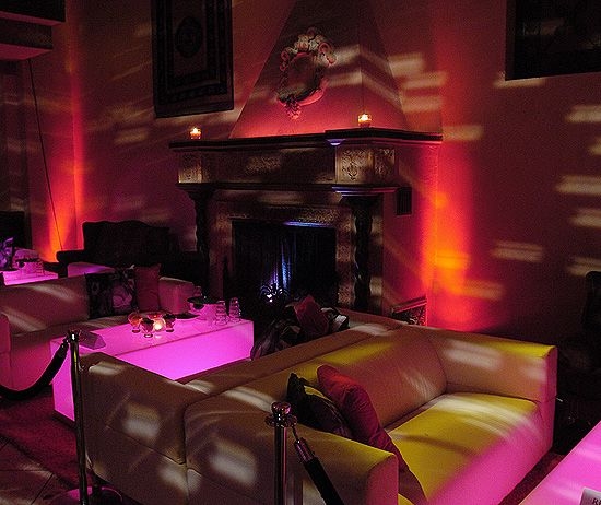 Nearly NAKED Party @ Courthouse Nightclub (Toronto)